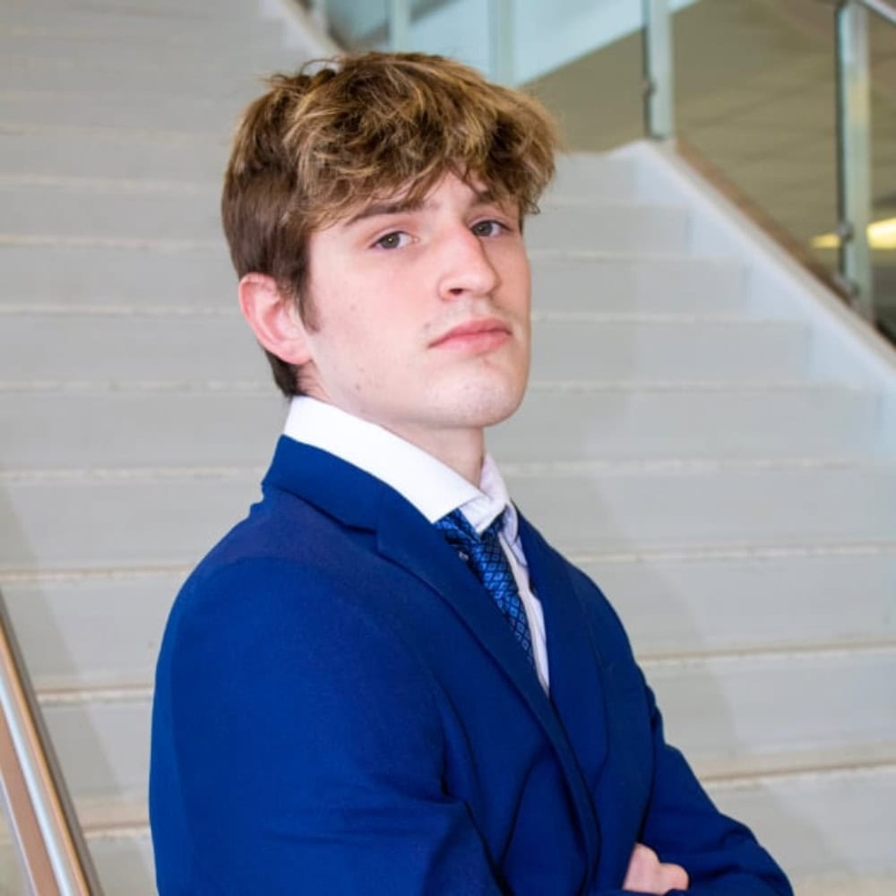 Indiana Broadcasting Students Earn $5,000 Broadcasting Scholarships ...